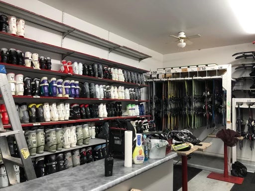 Half Day Rentals – Thunderhill Ski Club